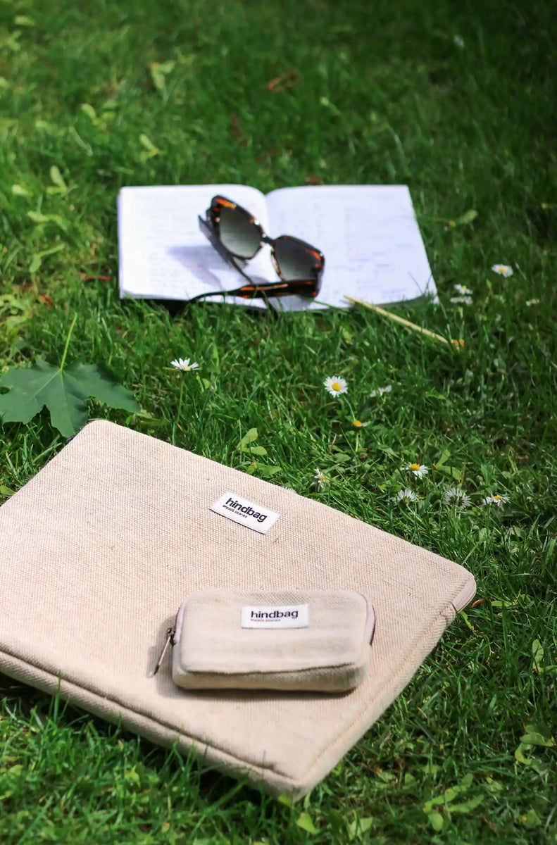 Ava laptop case in jute and organic cotton - Hindbag