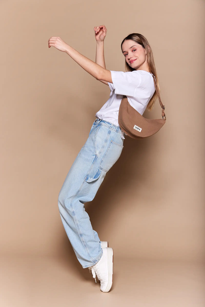 Sac Banane Demi-Lune Andrea Marron Cannelle Coton Bio | Hindbag